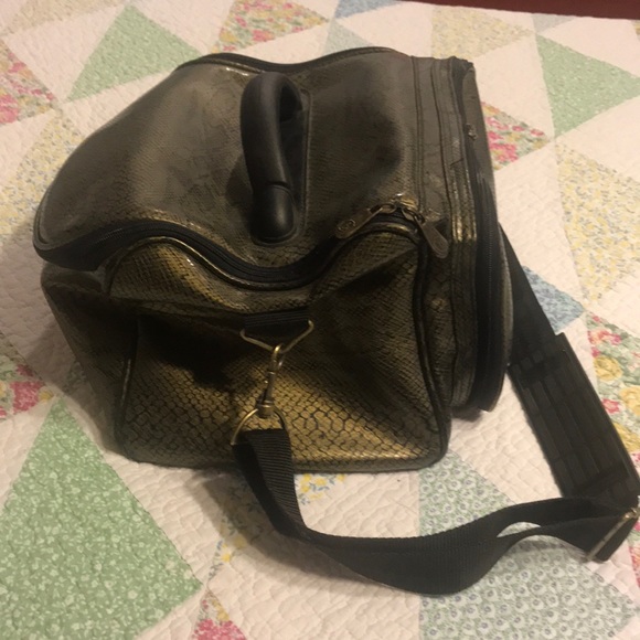 Cb | Bags | Cosmetic Bag | Poshmark